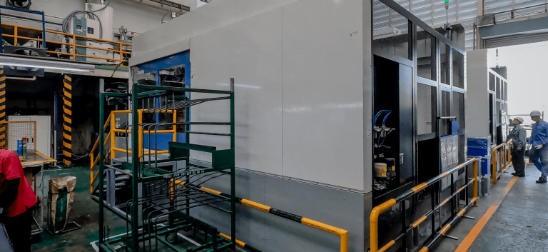 Injection Molding Machine - UBE MACHINERY THAI